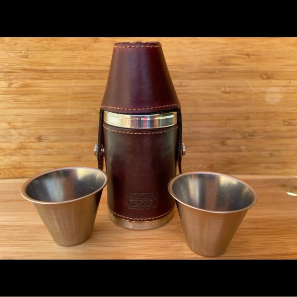 Aspinal Of London | Accessories | Hunter 6oz Leather Hip Flask W 2 ...